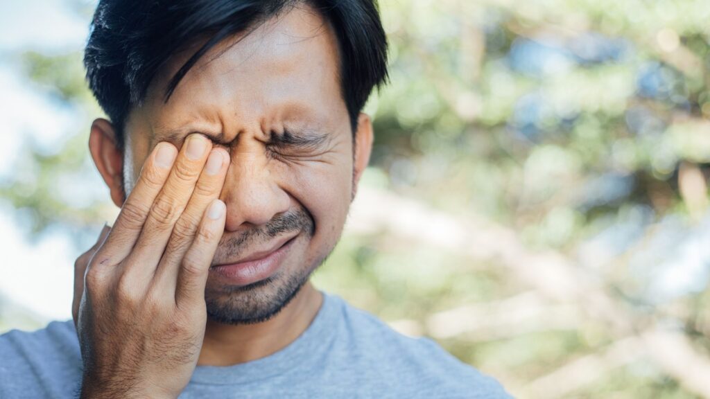 WHAT IS PHOTOPHOBIA? – Cypress Eye Centre
